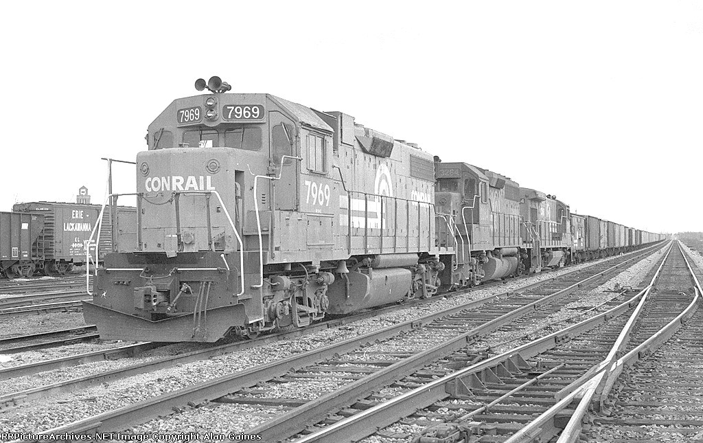 CR GP-38-2 7969